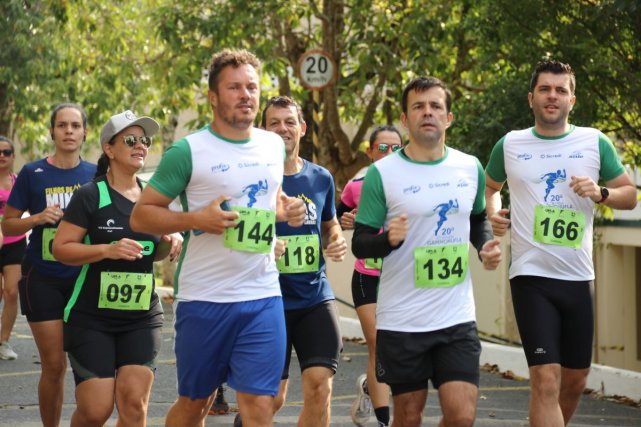 Atletas do Projeto Cria conquistaram primeira colocação na Corrida ...